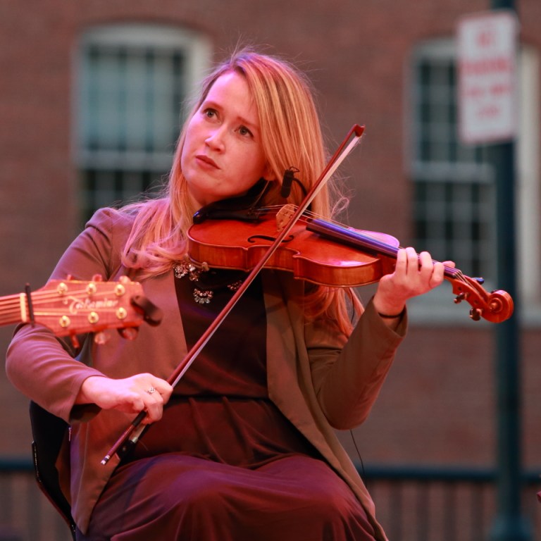 A Sojourn Through Celtic Lands | suze reviews the blues